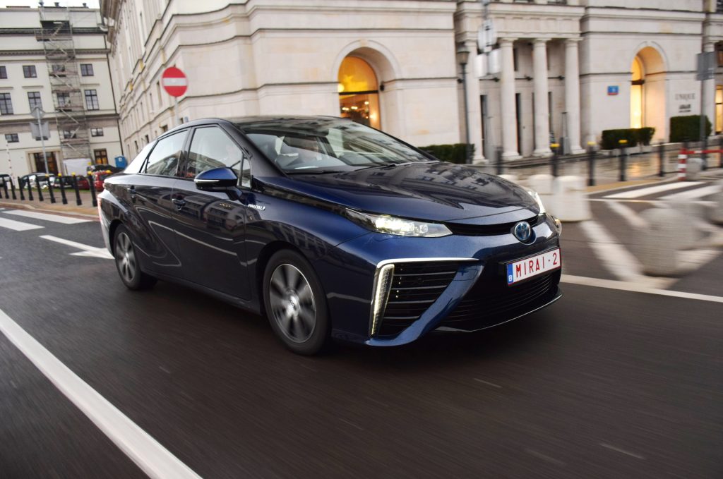Hydrogen Fuel Cell Vehicles and Toyota’s Quest for Zero-Emissions ...